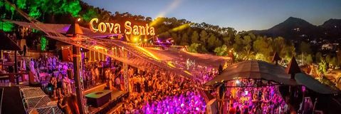 Cova Santa VIP table